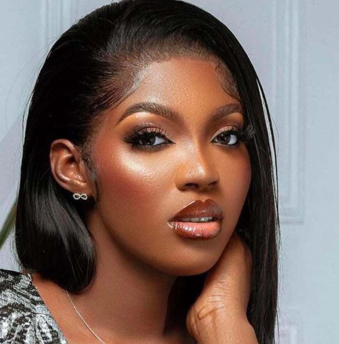 BOZ Infinity Diamond Studs in 18K Gold – BOZ Jewelry